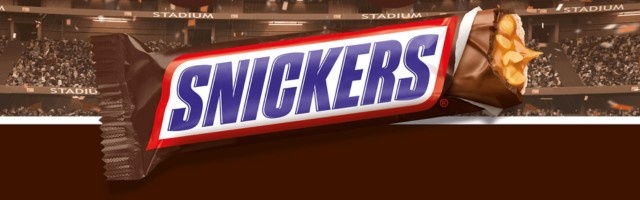 Free Snickers Chocolate Bars, £100 Curry's Gift Cards & More